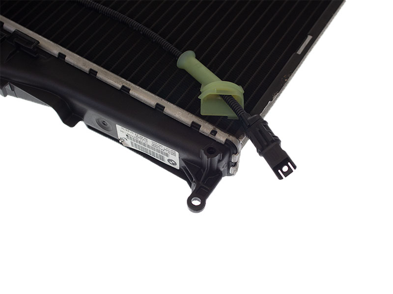 Genuine BMW Radiator 17117537292 BMW 328i xDrive E90 328xi 128i