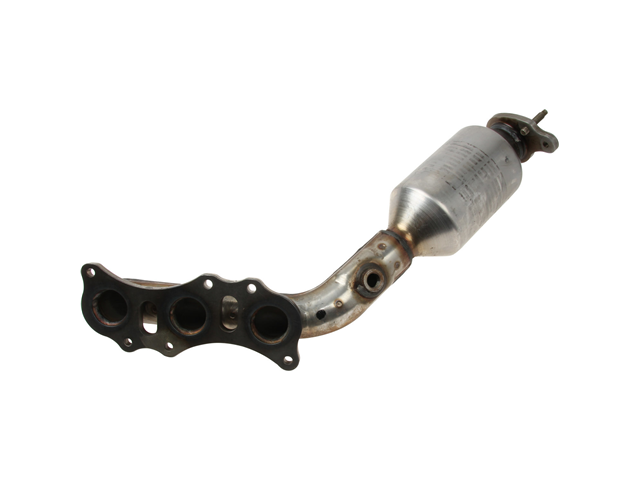 Genuine 1715031320 Exhaust Manifold with Integrated Catalytic Converter ...