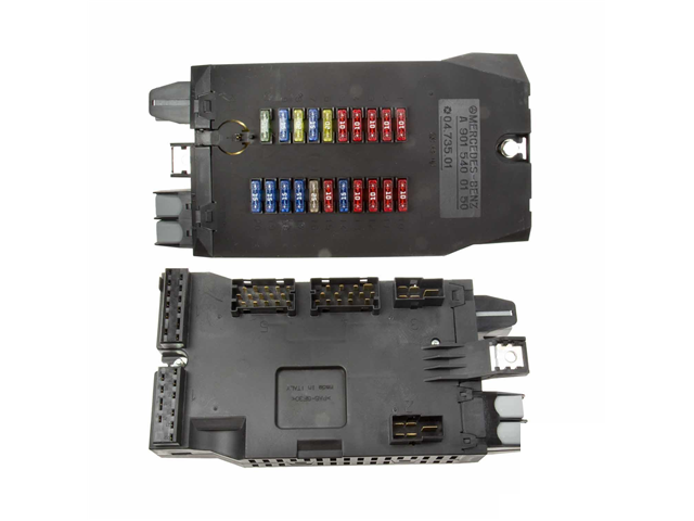 Genuine 9015400150 Fuse Box - Freightliner | 05120244AA