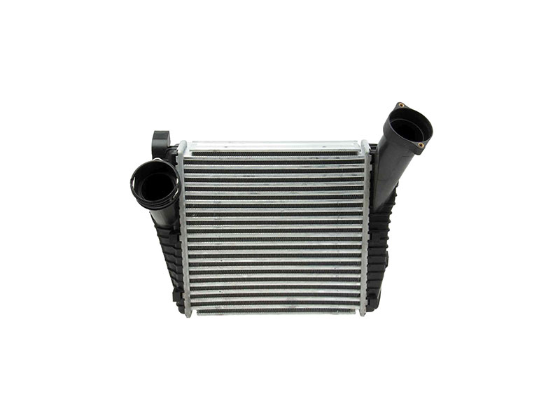 Nissens 7L0145804A, 96687 Intercooler; Right - VW