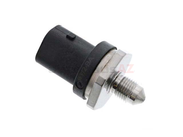 Bosch LR044707, 0261545077 Fuel Injection Pressure Sensor - Land Rover ...