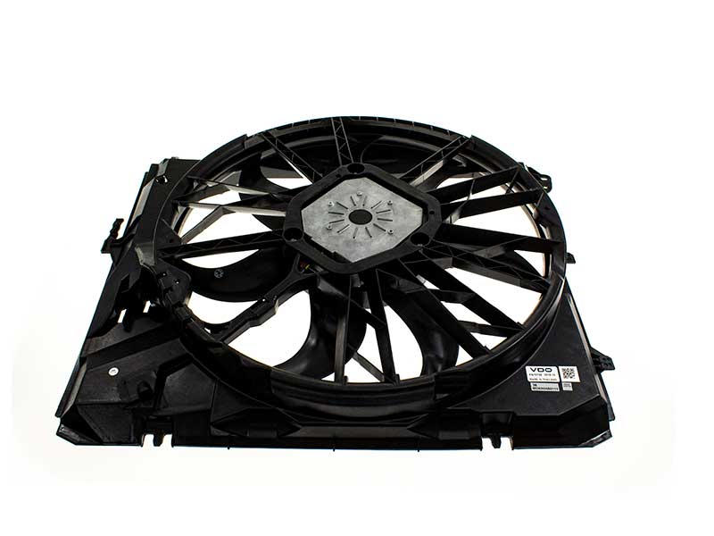 Continental 17425A3F106, FA70739 A/C Condenser Fan - BMW | 17427562080