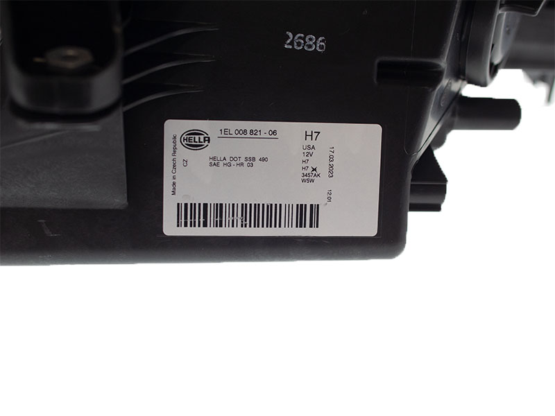 Hella 2198204261, 008821061 Headlight Assembly; Right - Mercedes ...