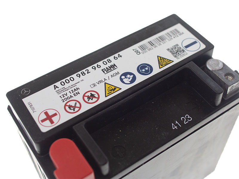 Genuine Mercedes Auxiliary Battery 0009829608 Mercedes Benz E350 S550 ...