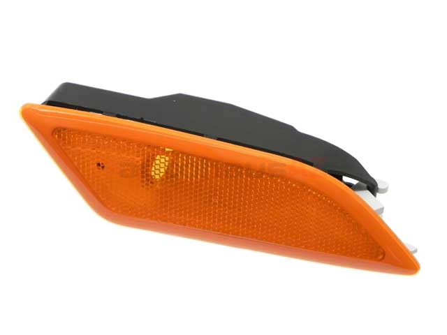 Genuine Mercedes 2049067401 Turn Signal Light; Front Right - Mercedes