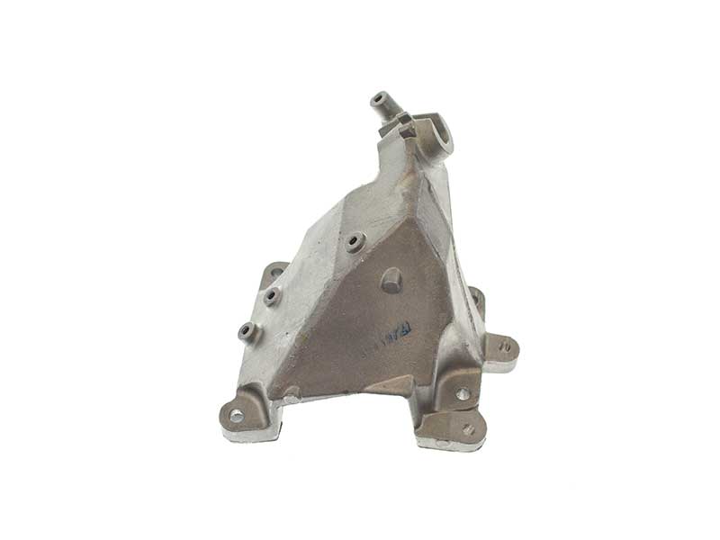 Genuine Mercedes 2762233904 Engine Mount Bracket; Left - Mercedes