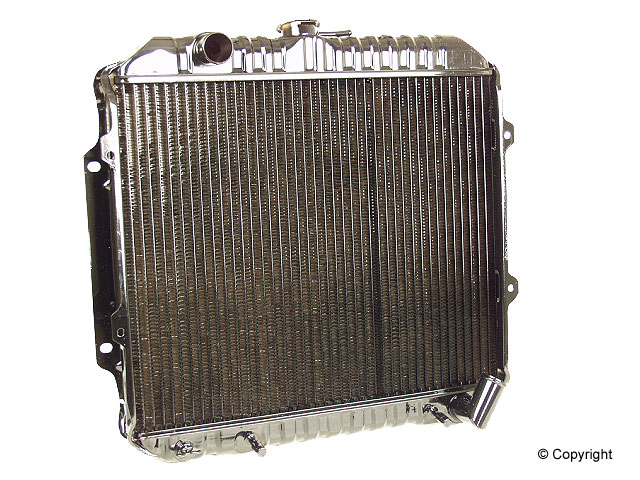 CSF MB008172, 973 Radiator - Mitsubishi