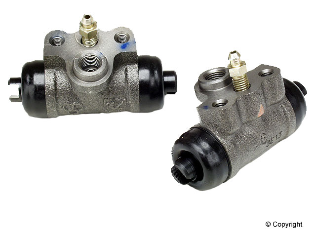 Sanyco MB618188A, W52007 Wheel Cylinder; Rear - Mitsubishi