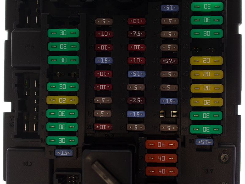 Genuine Mini 61353457582 Fuse Box; SPEG High - Mini | 61353450408 ...