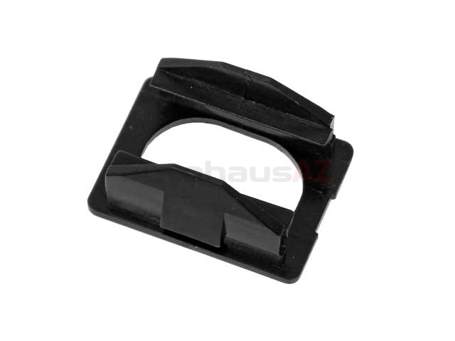 O.E.M. 51711916199, 0038009083 Trunk Panel Retainer - BMW