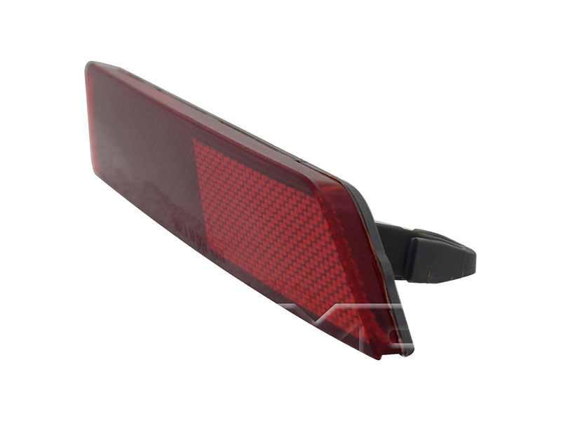 TYC 17-5827-00 Reflector Assembly; Rear Right - Chevrolet | 25809862 GM1185110