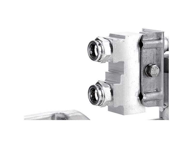 TYC 19115 Auto Trans Oil Cooler - Mercedes | 2045001001 MB4050104