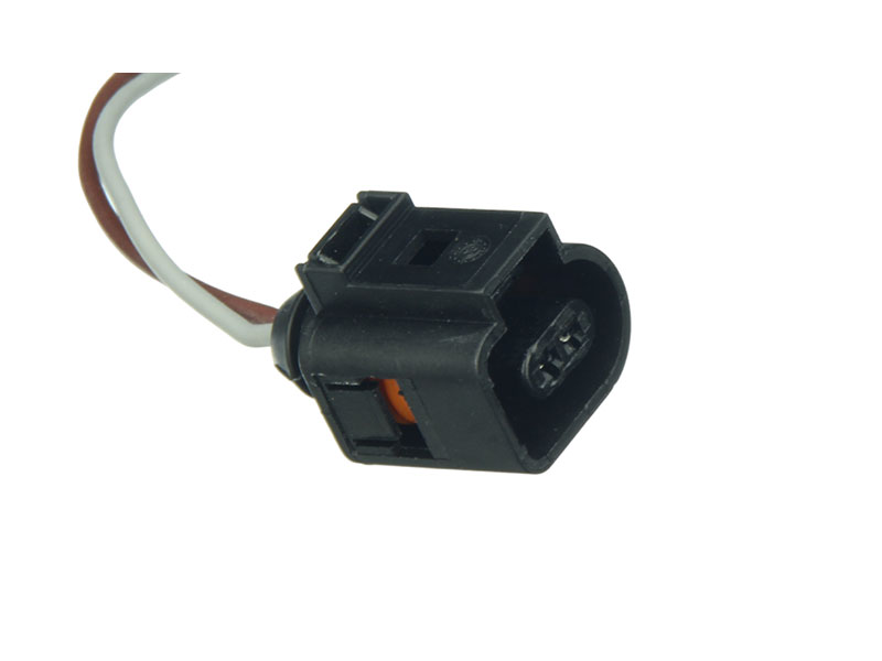 URO Parts 1J0973702 Electrical Connector - Audi | 171903 1K0973702 ...