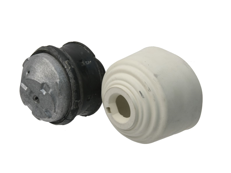 URO Parts UR-2112403117, 2112403117 Engine Mount | URO011155 V3013431