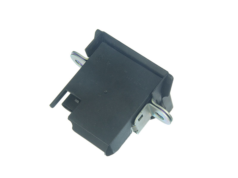 URO Parts 5M0827505H9B9 Hatch Lock - VW | 176446 5M0827505B9B9 ...