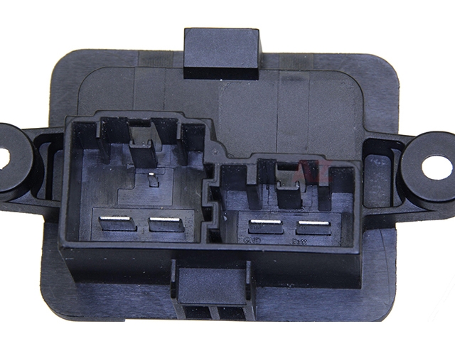 URO Parts LR066932 Blower Motor Resistor/Regulator - Land Rover | RU961 ...