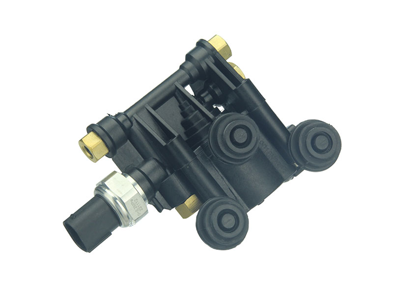 URO Parts RVH000046 Air Suspension Solenoid Valve Unit - Land Rover ...