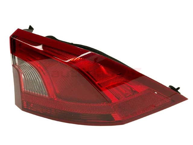 Genuine Volvo VO-31395931 Tail Light; Right Outer - Volvo | 31395931
